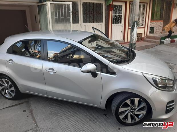 KIA Rio Spice 2016 en Bogota