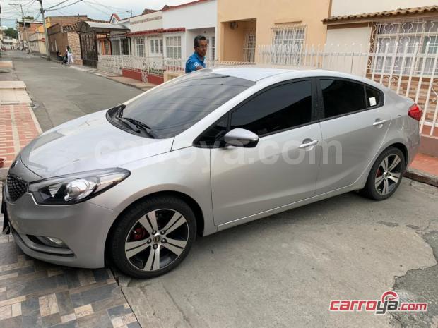 KIA Cerato Pro 2015 en Palmira