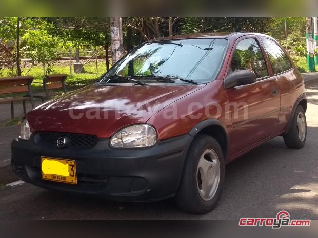 Chevrolet Corsa 2002 en Medellin