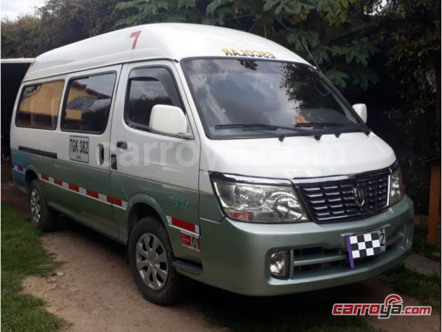 Jinbei Microbus 2012 en Chia