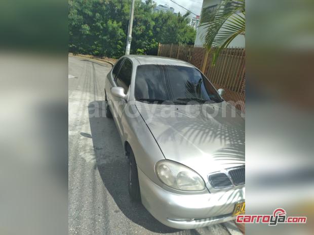 Daewoo Lanos 1998 en Bucaramanga
