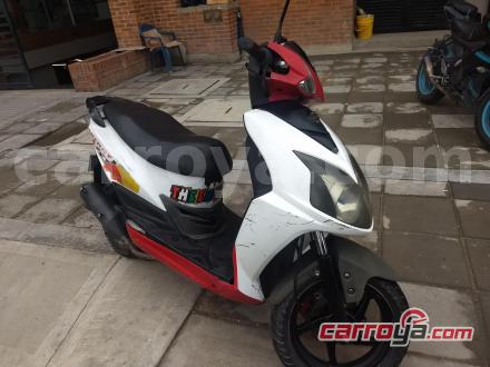 AKT Jet 4 2011 en Bogota