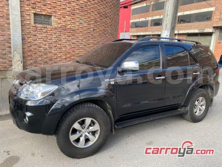 Carros y Camionetas Toyota nuevos y usados | CarroYa Colombia