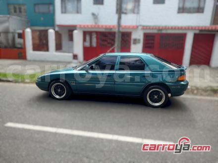 Mazda 323 1994 en Bogota