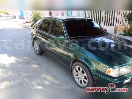 Mazda 323 1997 en Barranquilla