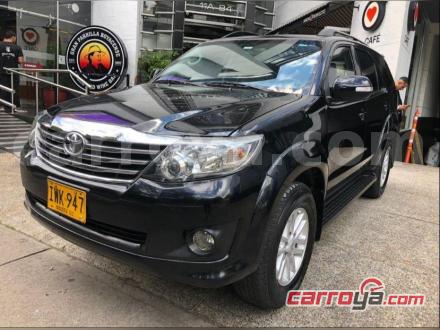 Carros y Camionetas Toyota nuevos y usados | CarroYa Colombia