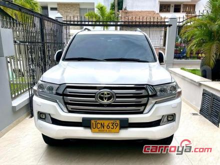 Carros y Camionetas Toyota nuevos y usados | CarroYa Colombia