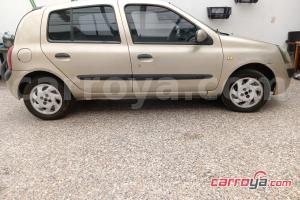 Renault Clio 2004 en Bogota